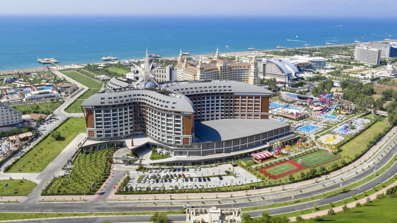 Royal Seginus - Next Tour